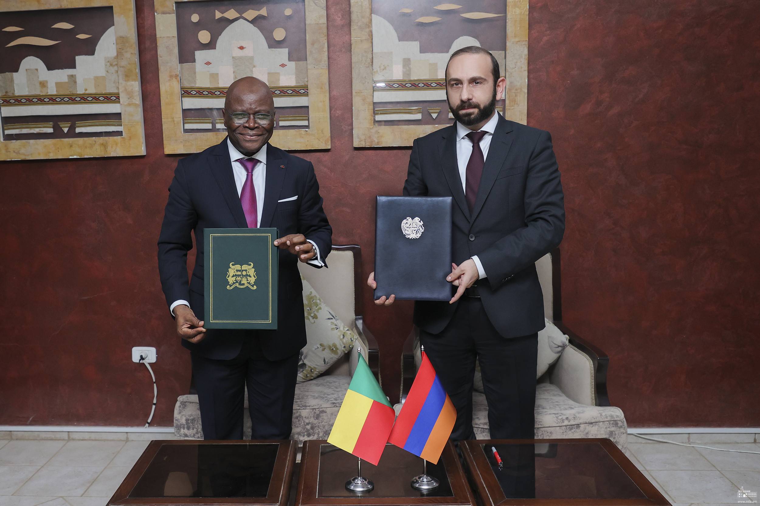 Meeting of Foreign Ministers of Armenia and Benin - mfa.am