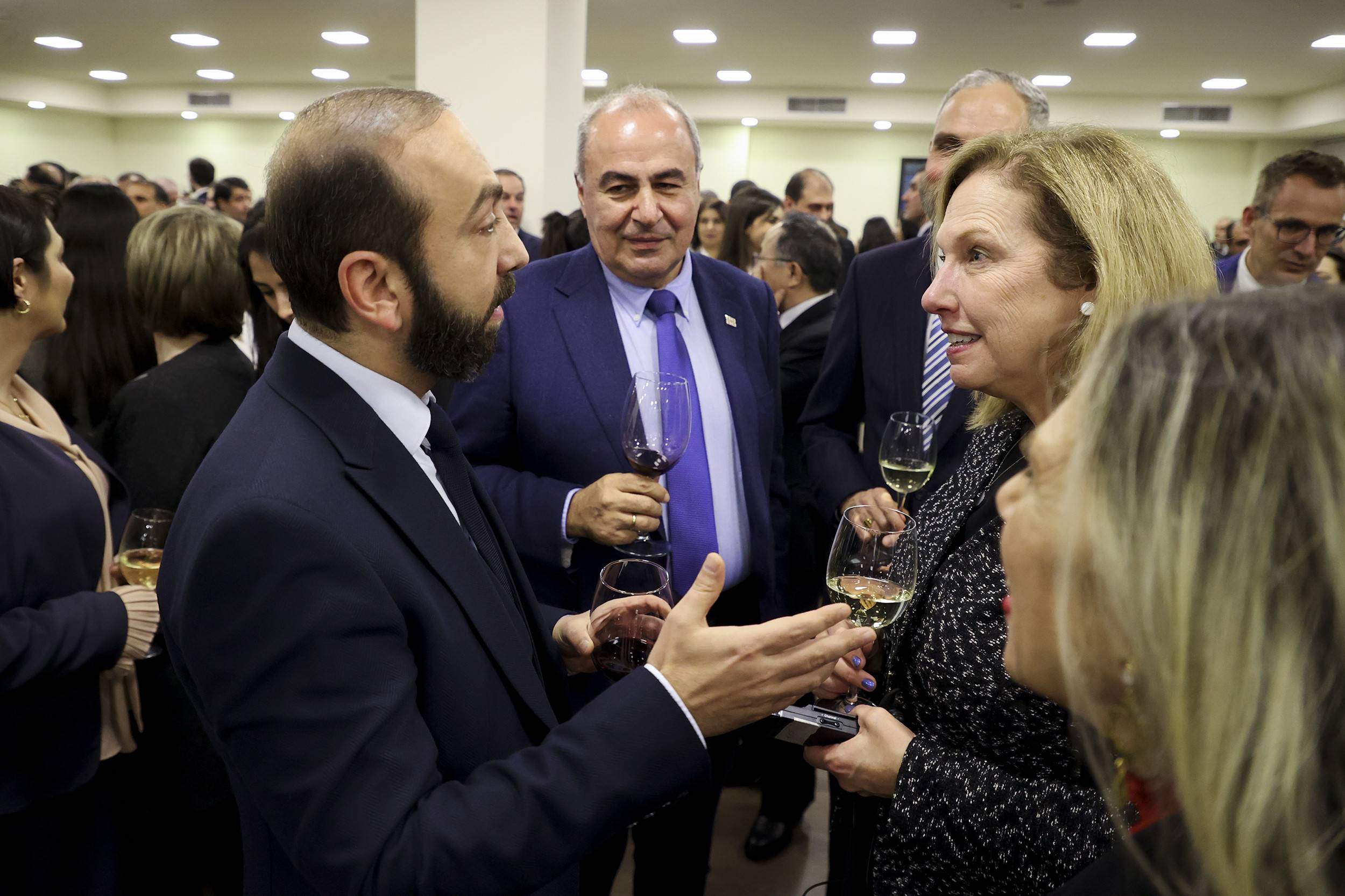 Reception with the participation of the diplomatic missions accredited ...