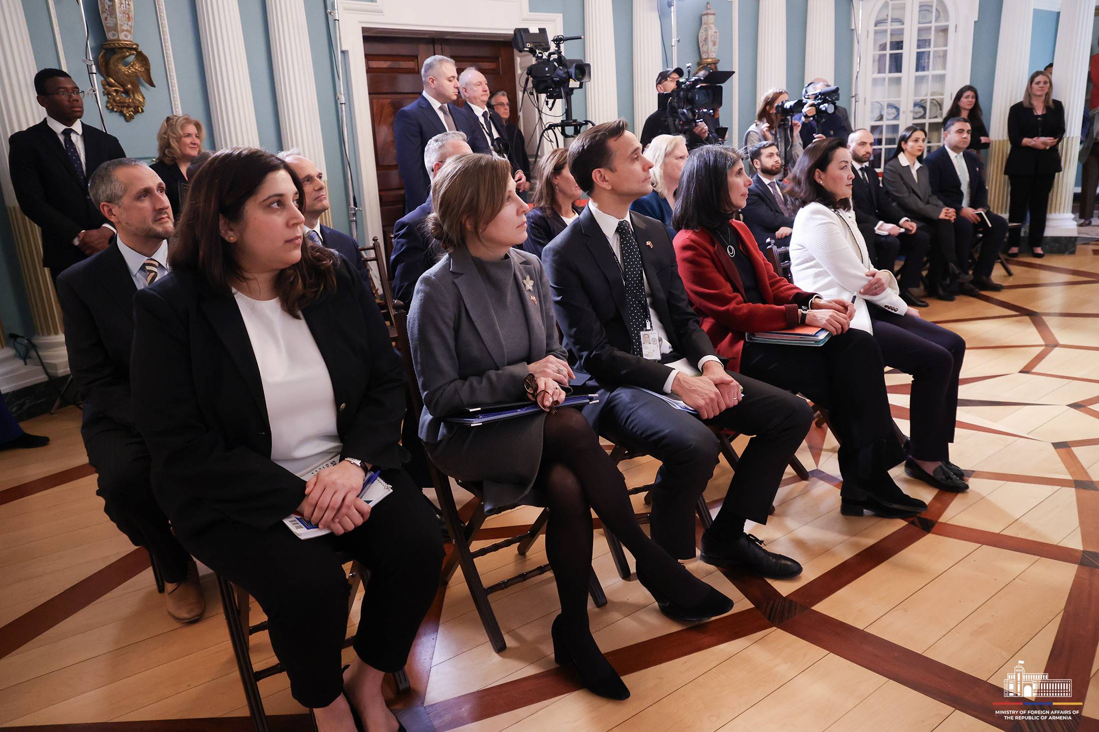 The signing of the Strategic Partnership Charter between the Republic ...