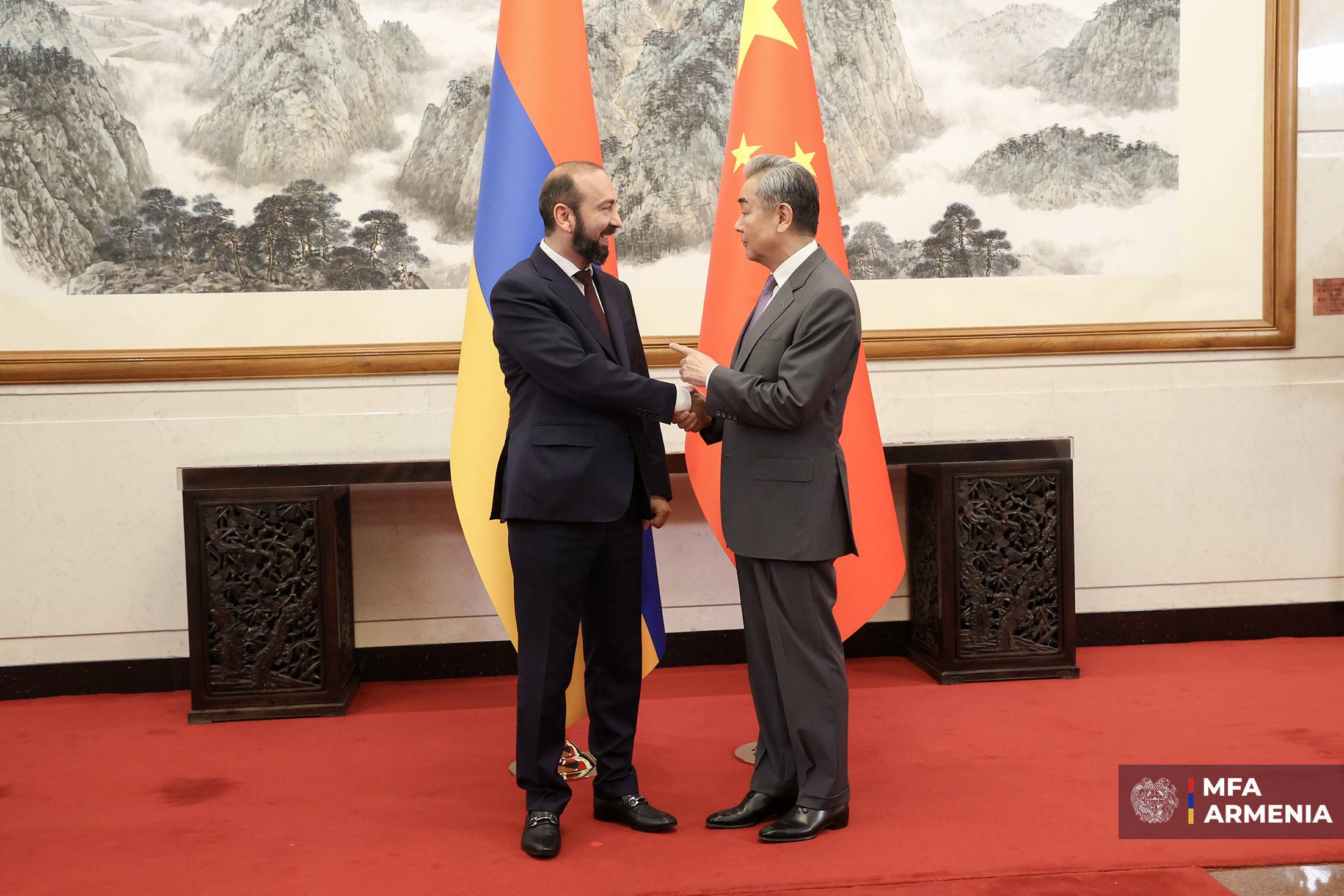 Meeting of the Foreign Minister of Armenia with the Foreign Minister of ...