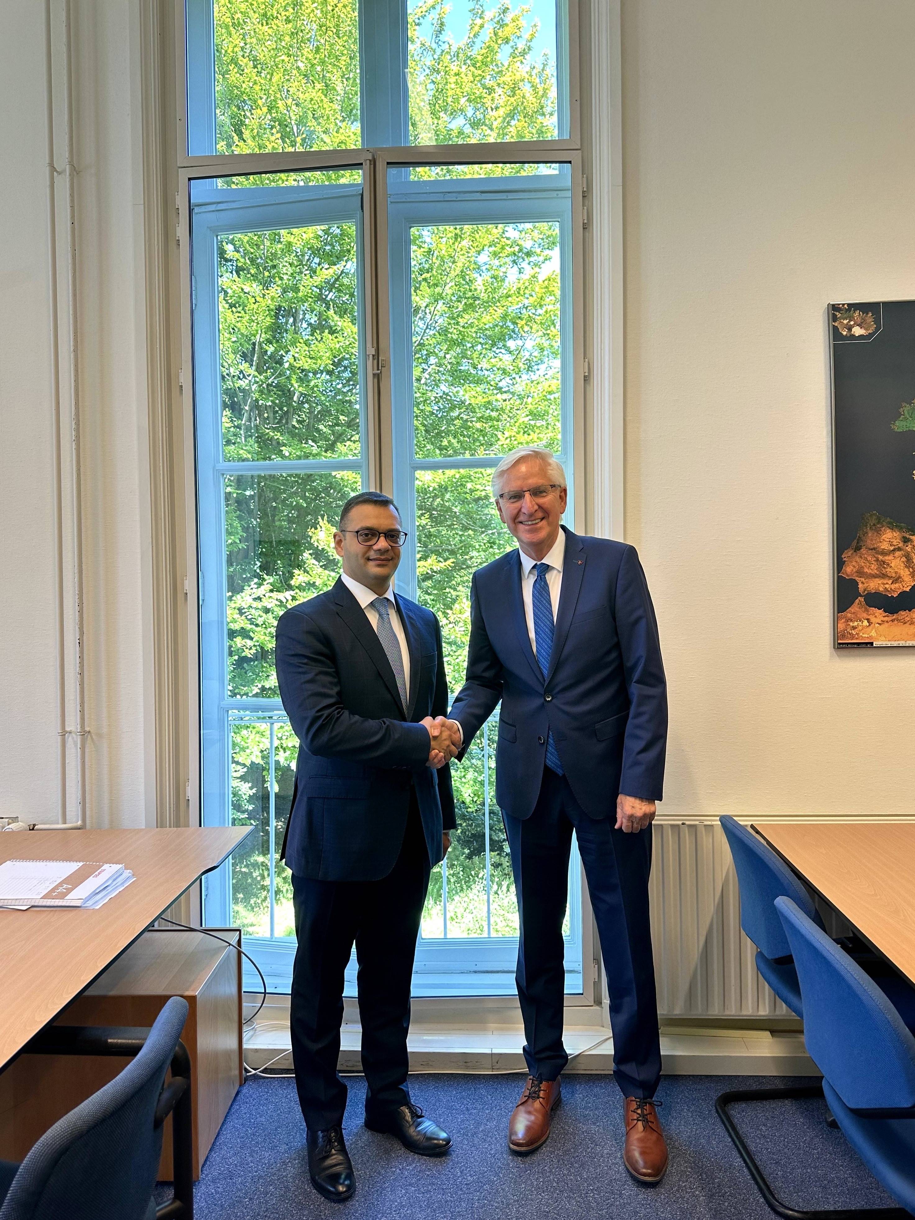 Meeting of Deputy Foreign Minister of Armenia Robert Abisoghomonyan ...